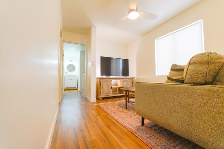 Security And Privacy, King Bed, Great For Groups! - Imperial Beach, CA