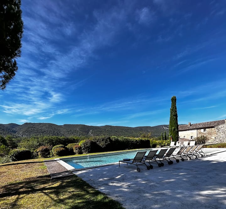 La Magnanerie Piscine Climatisation & Vue Luberon - Lourmarin