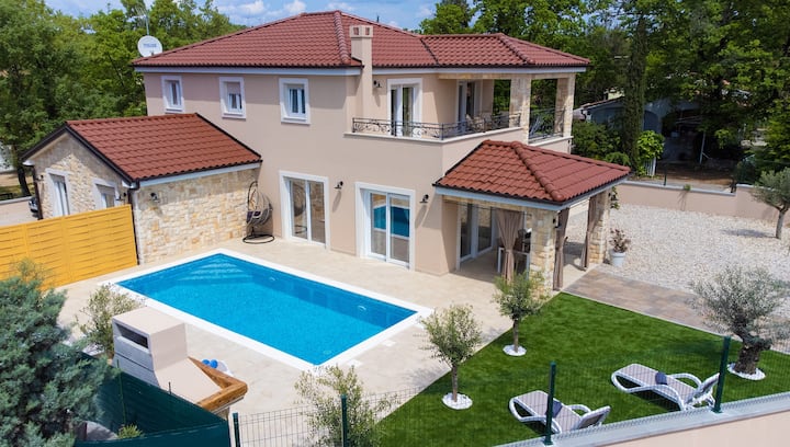 Villa Lu With Pool - Krk