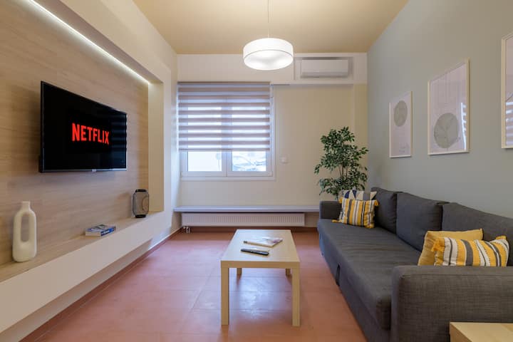 Acropolis Walking Distance Apartment - Athènes