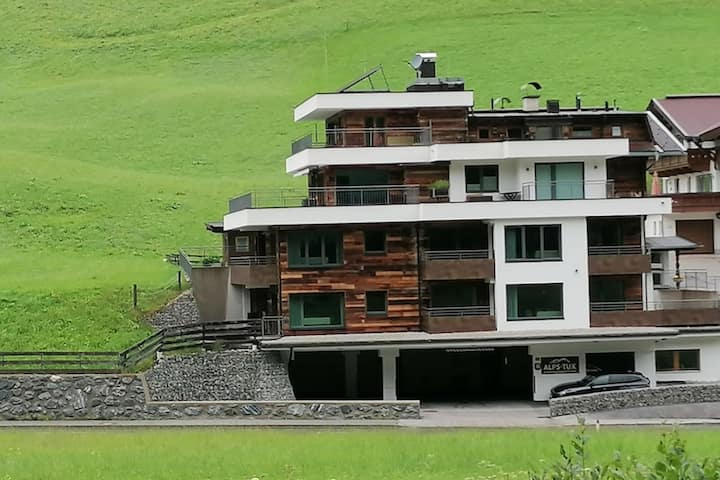 Wohnung In Tux -Apartment Lärche-deluxe - Hintertuxer Gletscher