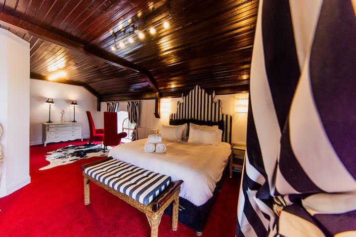 Thomas Telford Lettings - 2 Bedroom Property - Skye