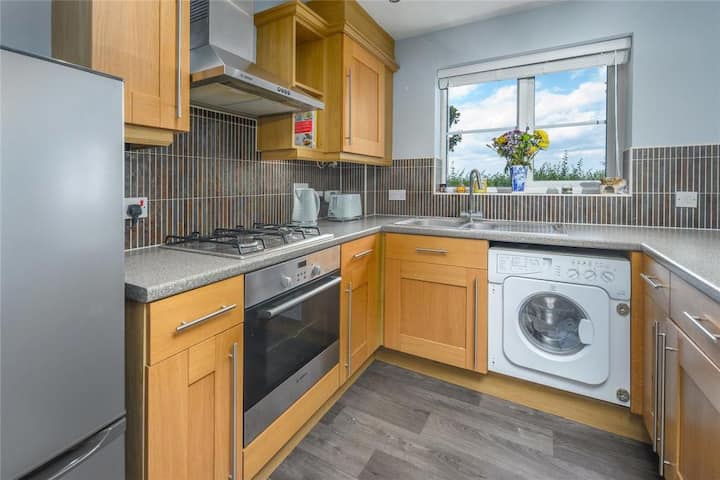 Lovely Apartment With Free Parking On Premises - Durham