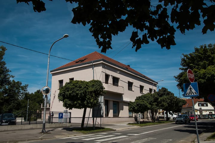 Klečka Vila - Apartman - Ogulin