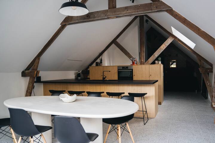 Loft Met Twee Slaapkamers - Ypres