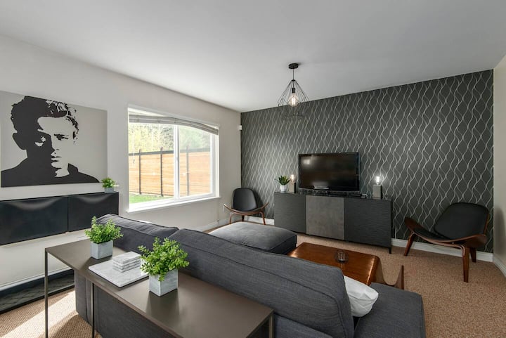 3 Bedroom Boutique Suite - Squamish