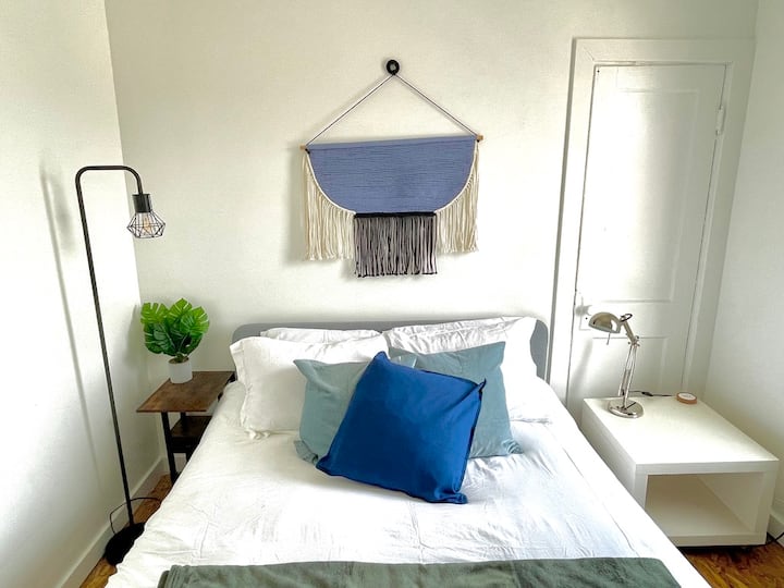 Upper Loft Style Apartment - Hamtramck, MI