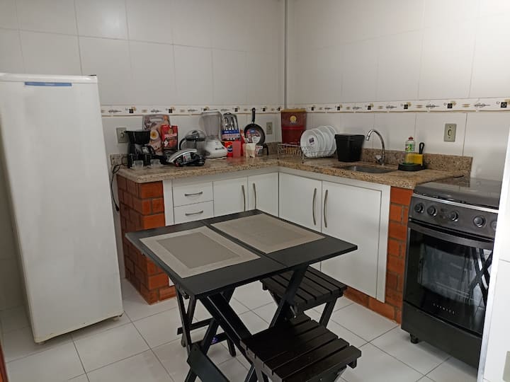 Apto Em Xerém - Pousada Castelinho D. De Caxias/rj - Duque de Caxias