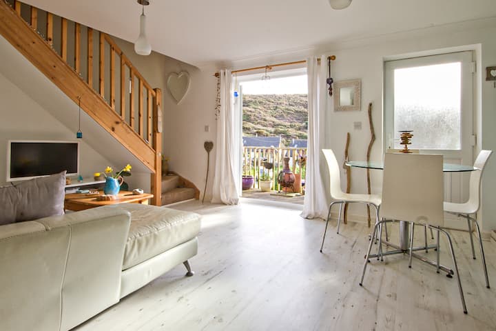 Moonlodge Beach House - Porthtowan