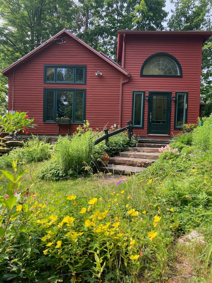 Charming Stockbridge / Lenox House - Lee, MA