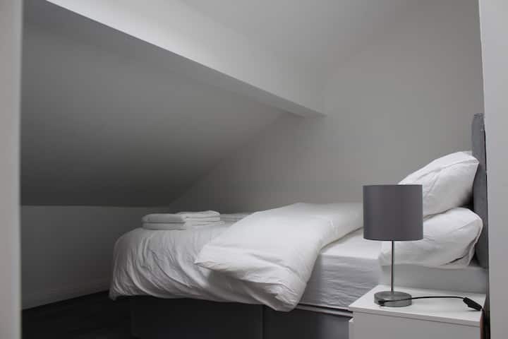 Ensuite Private Room With Double Bed R5 - Liverpool