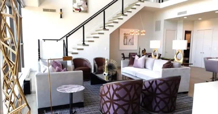 Stunning Penthouse (15-a) - Thomasville, NC