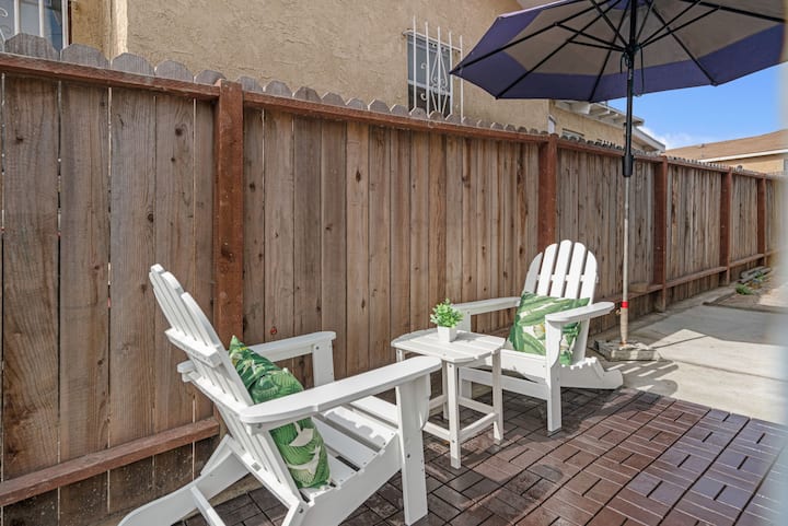 Detached Hidden La Gem Near Lax/sofi With Parking - Los Ángeles, CA