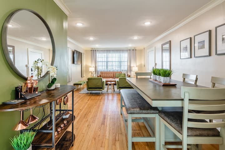 *Parkside King Suite In Midtown With Free Parking* - Memphis, TN