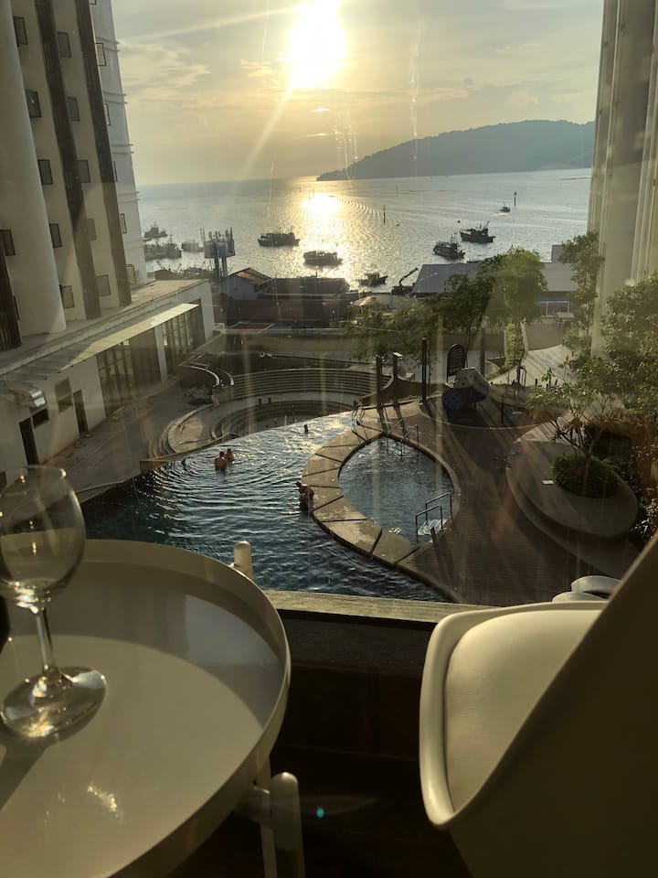 Em’s Executive Shore Suites (Seaview) - Kota Kinabalu