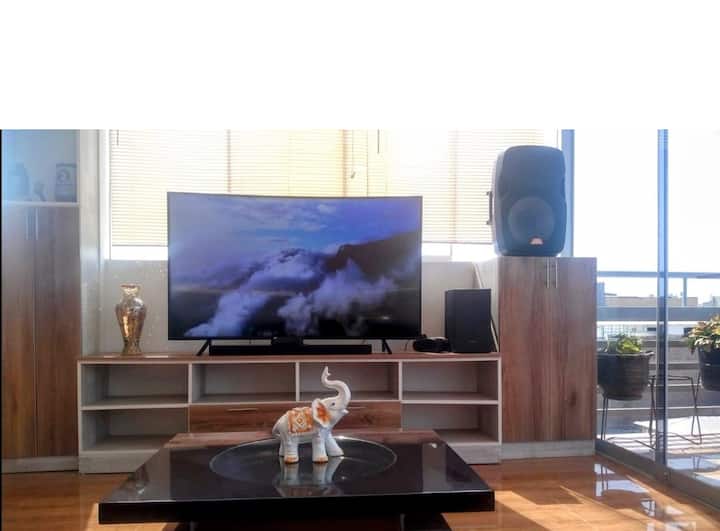 Elegante Y Hermoso Mini Dpto. 501 Ea Balcón. - Chiclayo