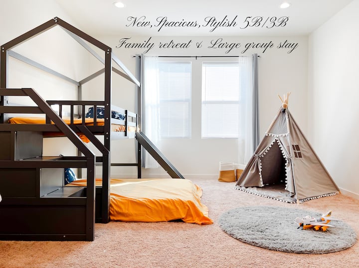 3000 Sq.ft Lux 5br Near Ucr & Downtown Riverside - Moreno Valley, CA