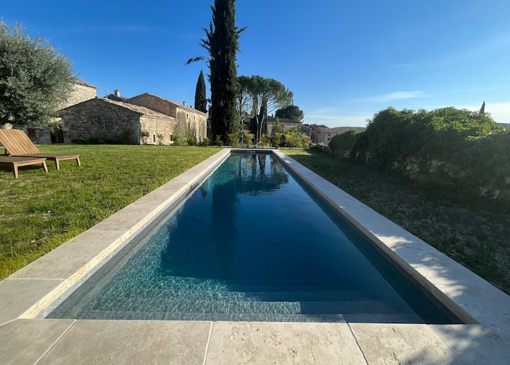 Gîte De Charme Pour 9, Montclus, Provence Occitane - Goudargues