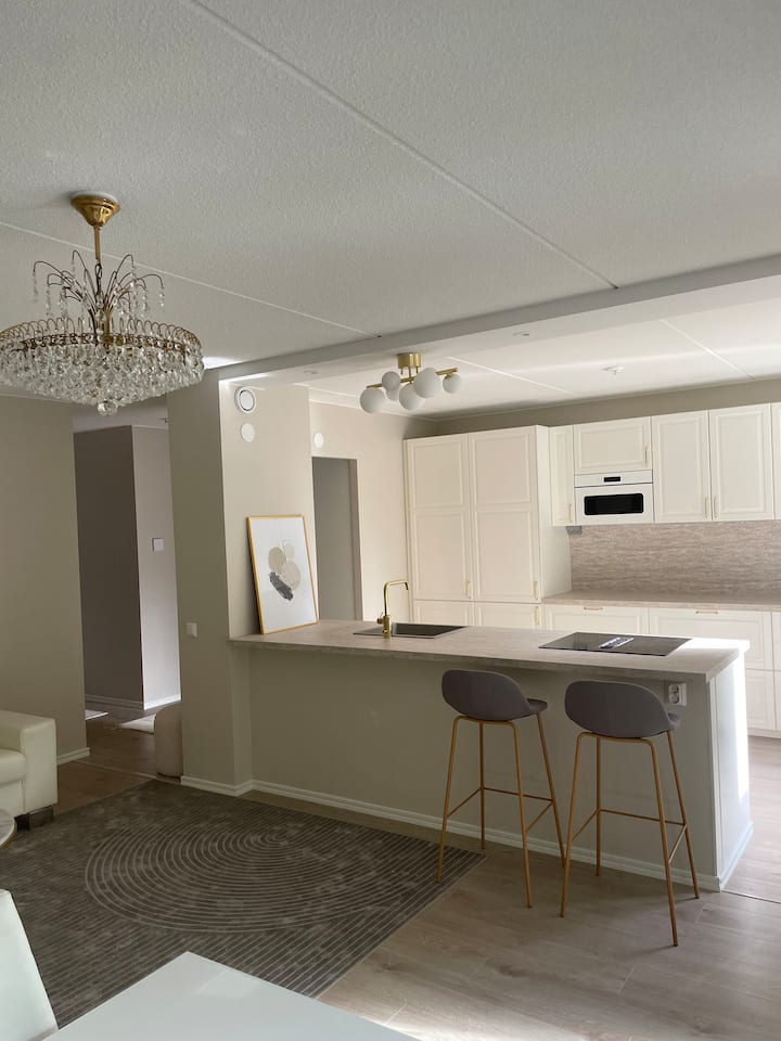 Saunallinen Kolmio, Ilmainen Parkkipaikka - Nokia