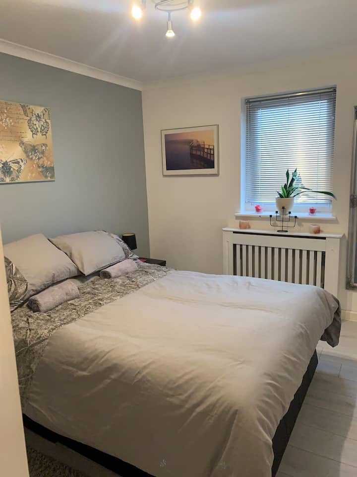 2 Bed Modern Apartment Wallasey - Wirral