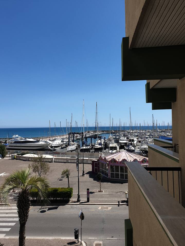Appartamento Centro Di Nettuno, Vista Mare - Anzio