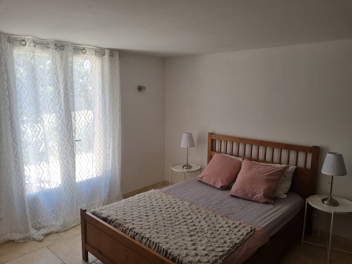 Chambre D'hôtes Très Calme - Le Muy