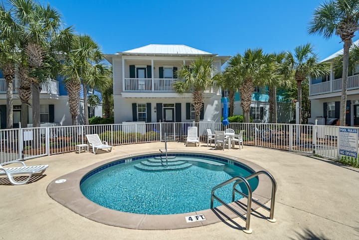 Renovated 30a Bungalow With Bikes - Seagrove Beach, FL