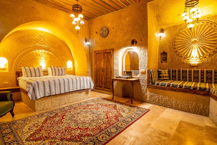 Cappanar Cave Spacious Cave Room With Jacuzzi - Nar