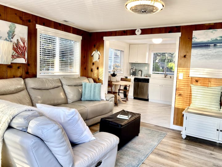 Our Father's Beachhouse - Lincoln City, OR