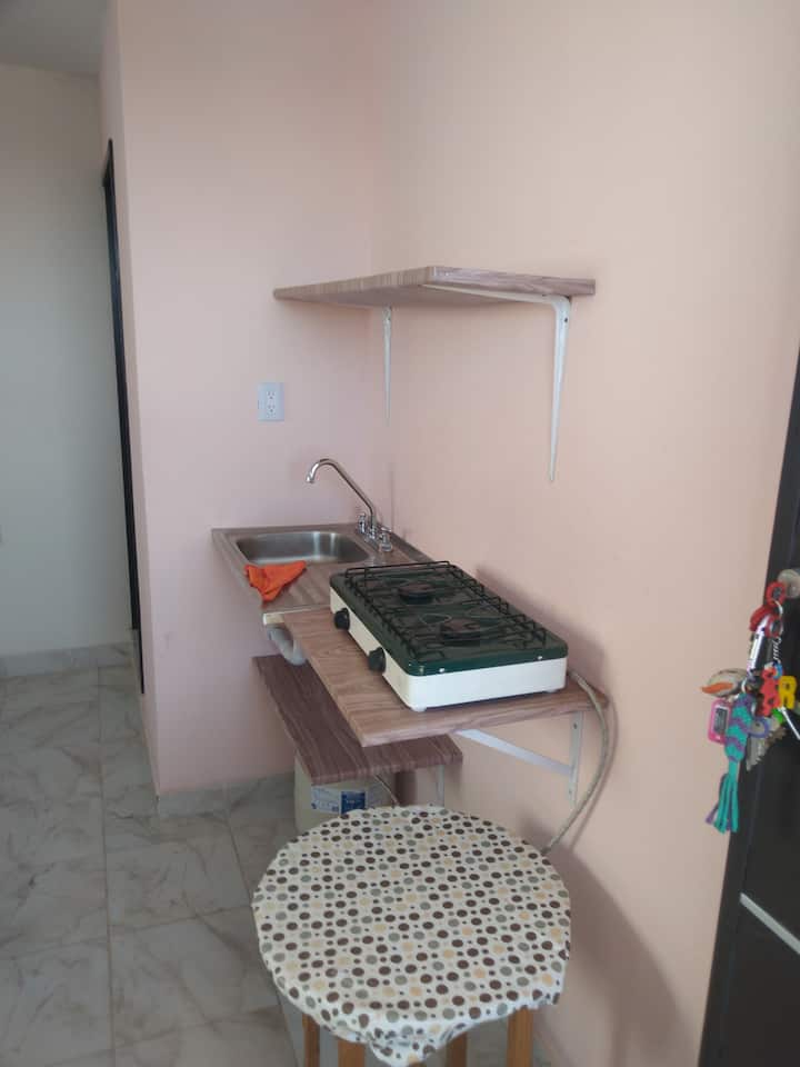 Habitación Amueblada Con Baño - Pachuca