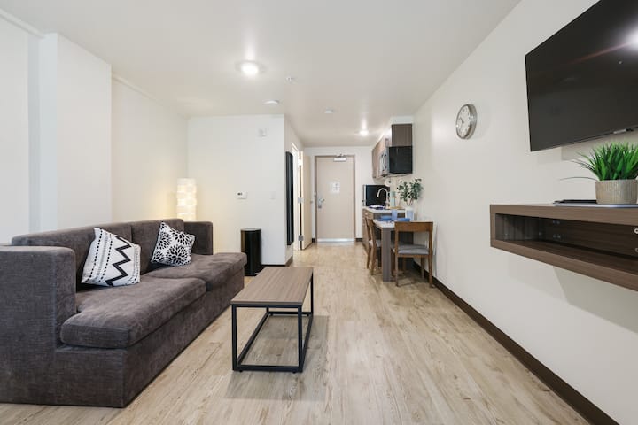 Fully Furnished Awesome One Bedroom In Sd - Kearny Mesa - San Diego