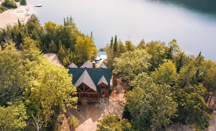 Domaine White Rocks Chalet #4 (6 Chambres) - Québec