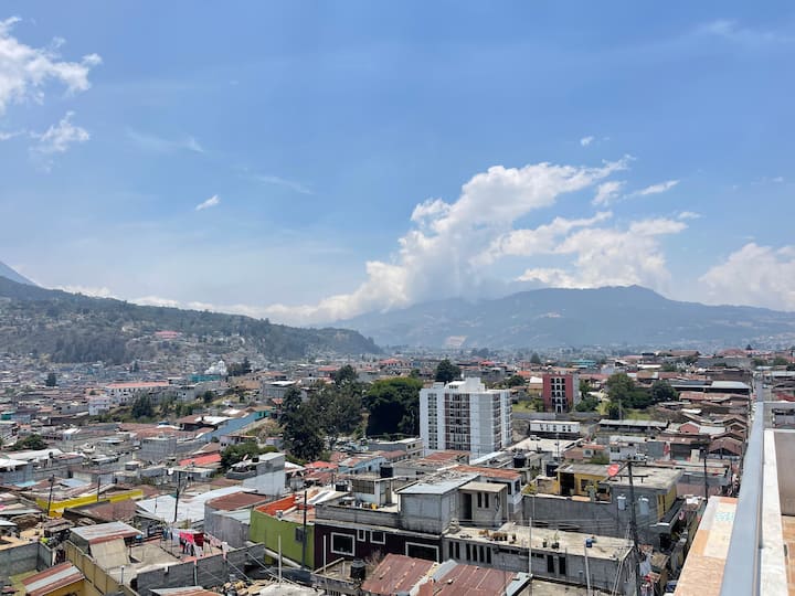 Apartamento Con Super Vista 360° Al Centro De Xela - San Cristóbal Totonicapán