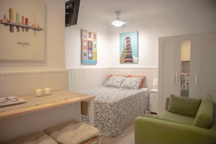 Pequeño Estudio - Madrid