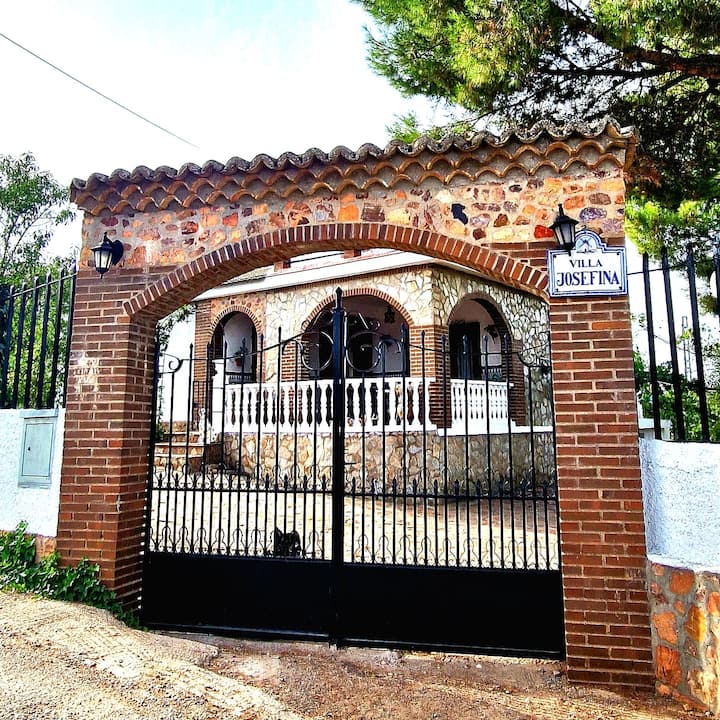 Casa Villa Josefina Piscina Privada 3 Habitaciones - Puerto Lápice