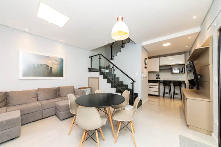 Casa Com Ar Condicionado E Piscina Privativa - Matinhos