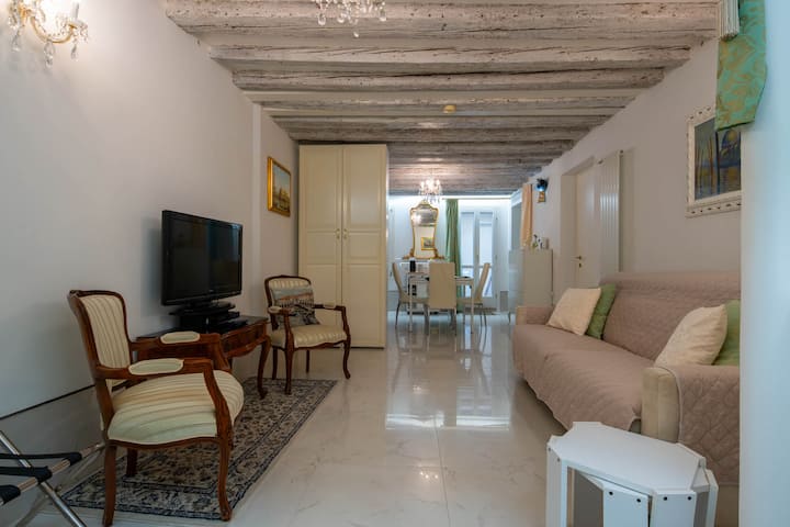 Loving In Venice, 5 Stars - Venedik