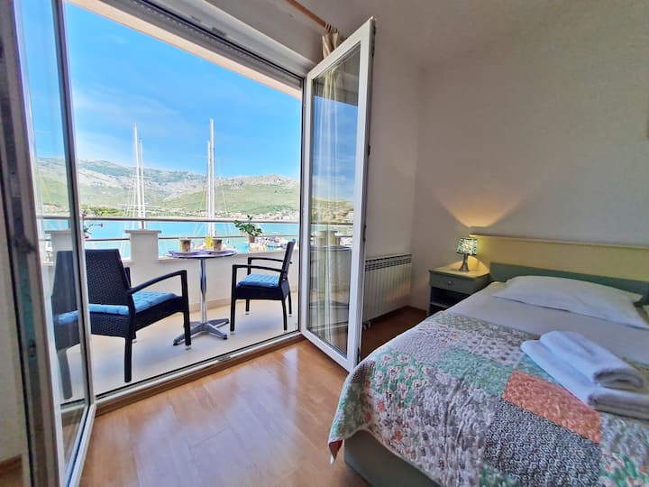 Studio With Balcony/seaview And Private Parking - Podstrana