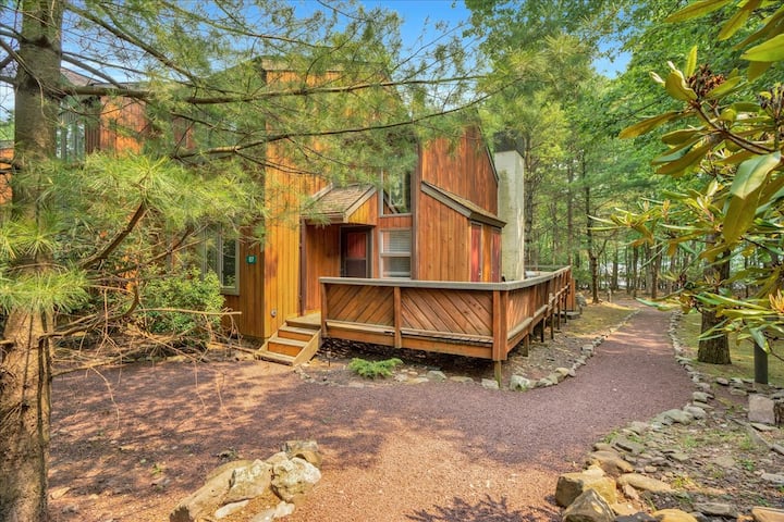 Month/seas Big Boulder Mtn Ski/lake 2br/2b Th W Fp - Lake Harmony, PA