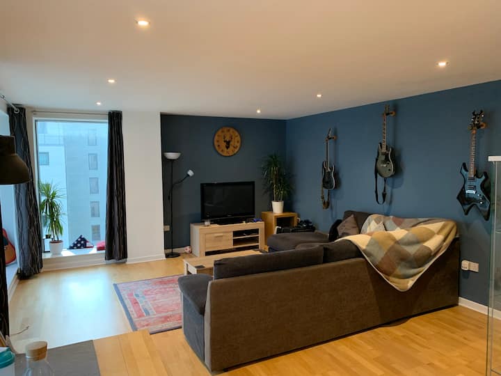 Bright Waterfront Room - Edimburgo