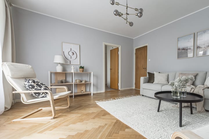 Charming Home In Up-and-coming Suburb - Huddinge