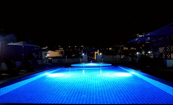 蓝色天际线酒店Blue Skyline Hotel - Patong Beach