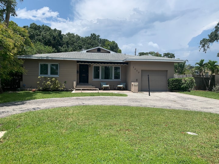 Fully Remodeled Snell Isle Home - St. Petersburg, FL