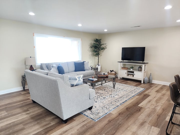 Spacious Charter Oak Home - Covina, CA