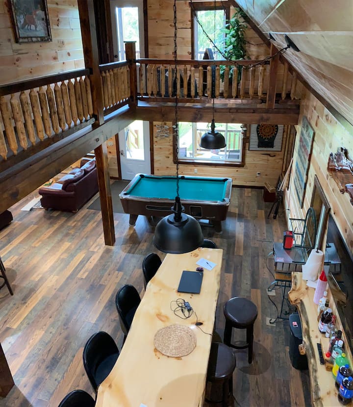 The Northern -Pool Table! Pet-friendly! Lakeside! - Day, WI
