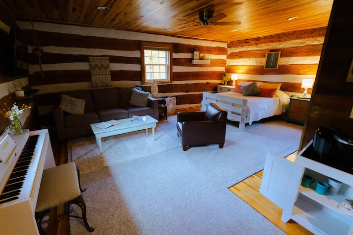 Bed And Breakfast "The Alcove" With Private Bath - Lancaster, OH