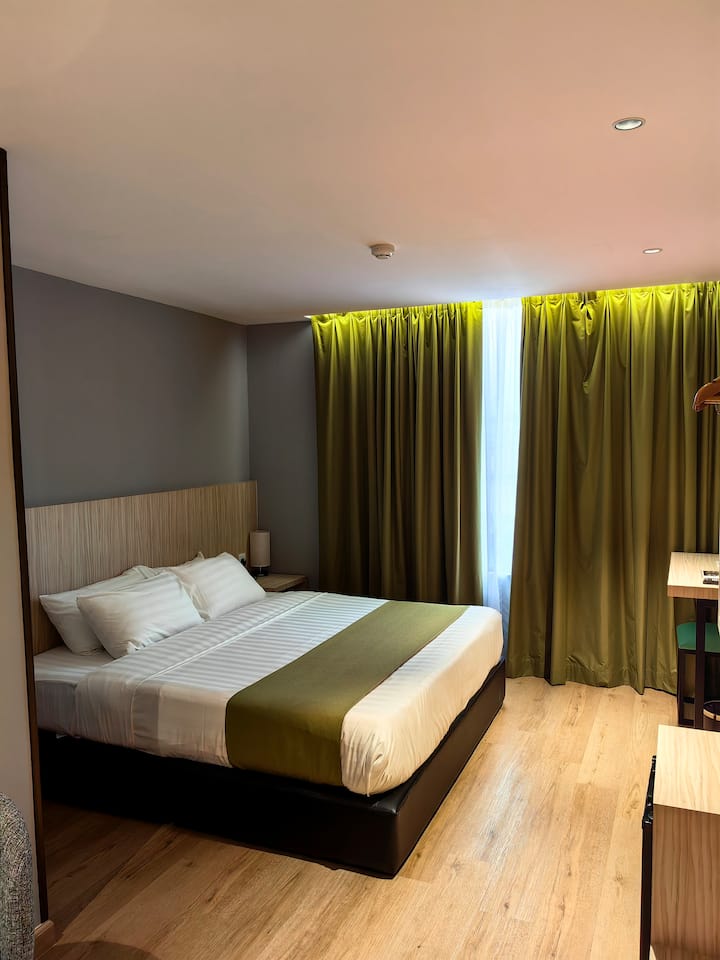 Deluxe King - Kota Marudu