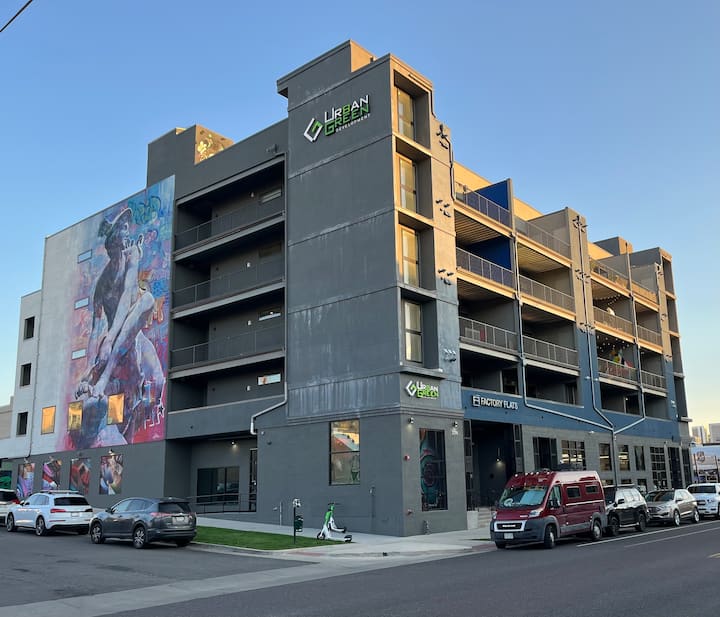Luxury Stay In Rino Art District - Short & Midterm - Denver, CO