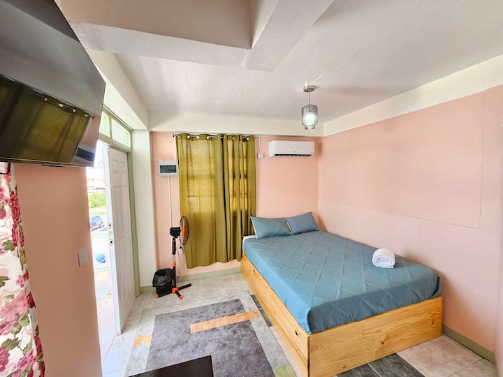 C&m Suites - Dominica