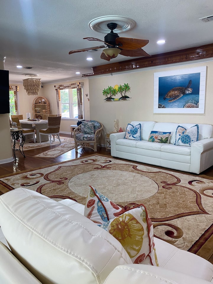 Luxurious 5 Br/12 Beds/pool/ocean/jacuzi/3 Kit/5ba - Jacksonville